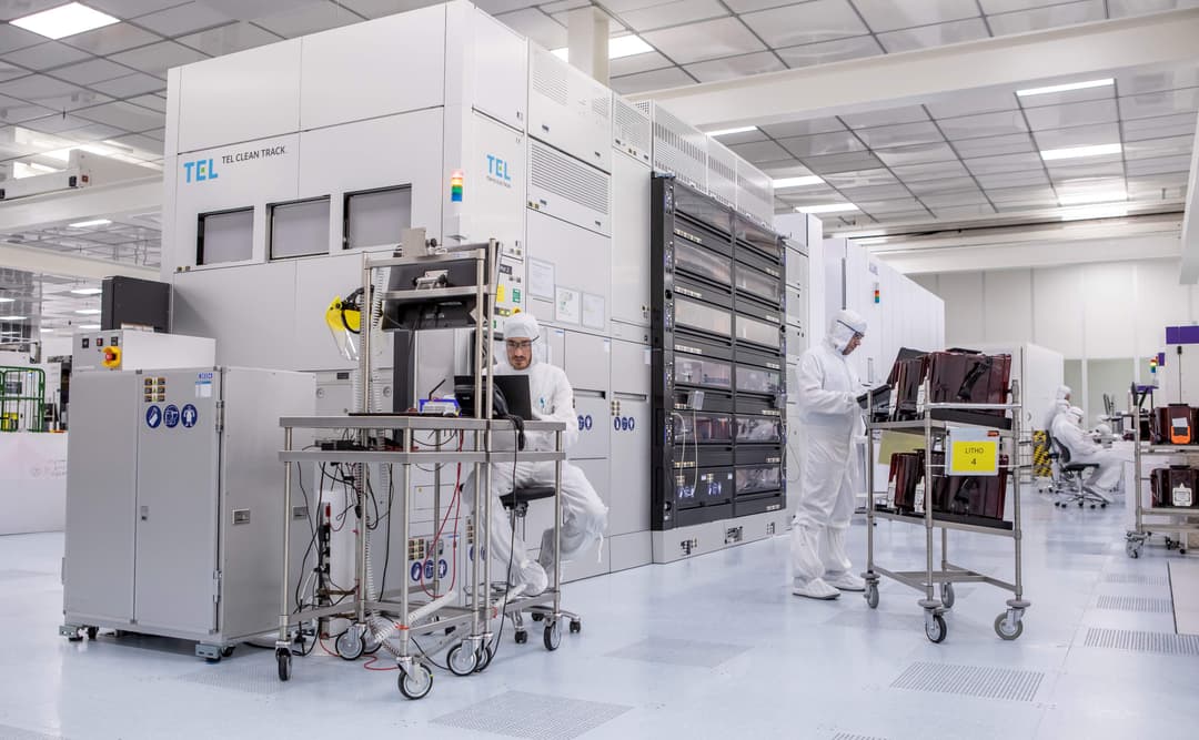 Imec installeert meest geavanceerde chipmachine ter wereld in Leuven | imec
