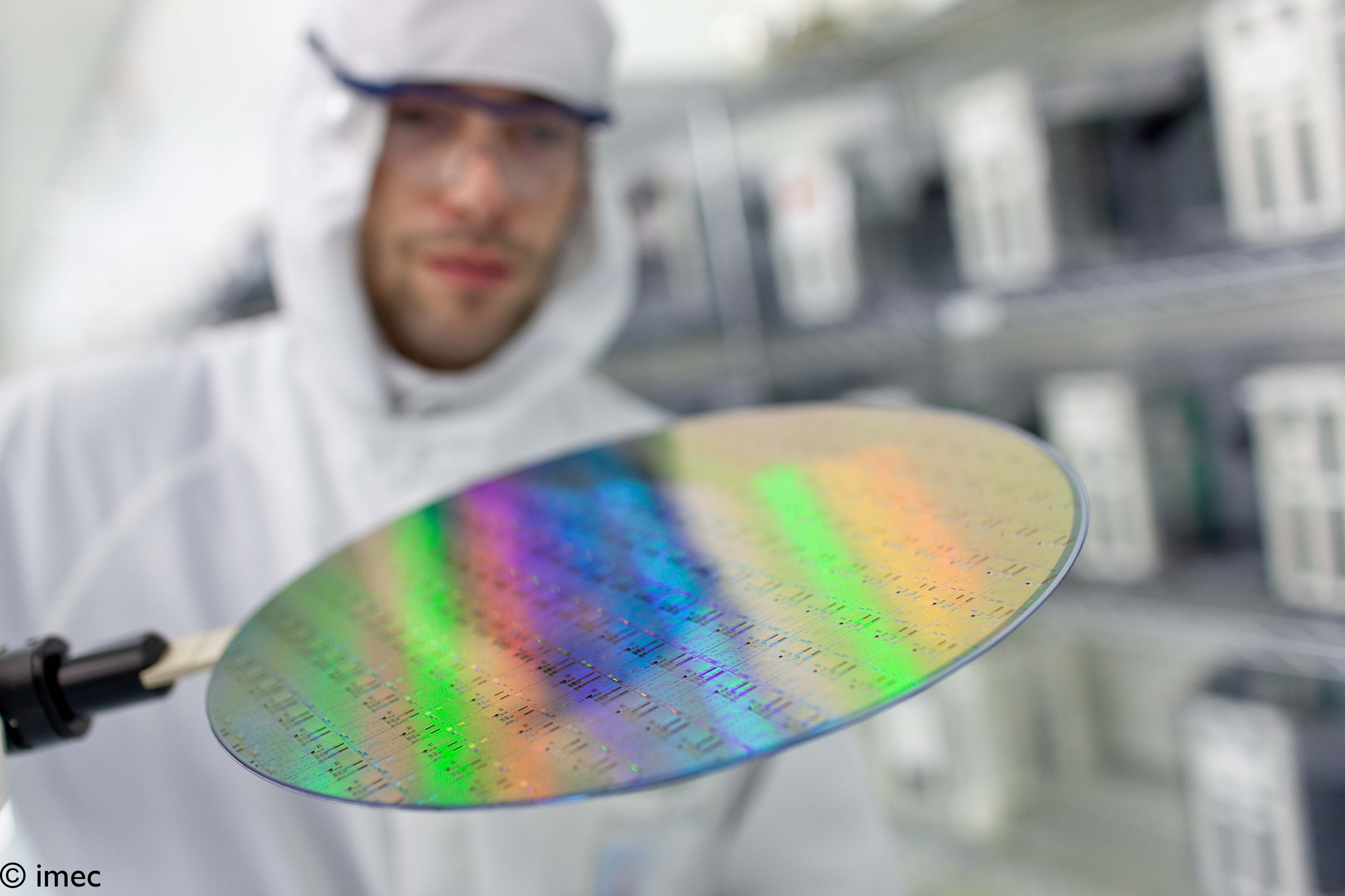 Imec onthult geheimen van chiptechnologie voor jong en oud | imec